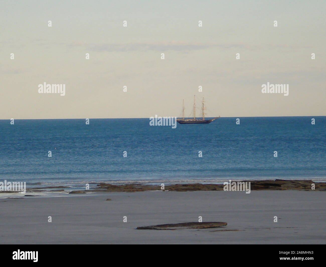 Ship at the Coast of Darwin, Australia Sea side Stock Photo - Alamy