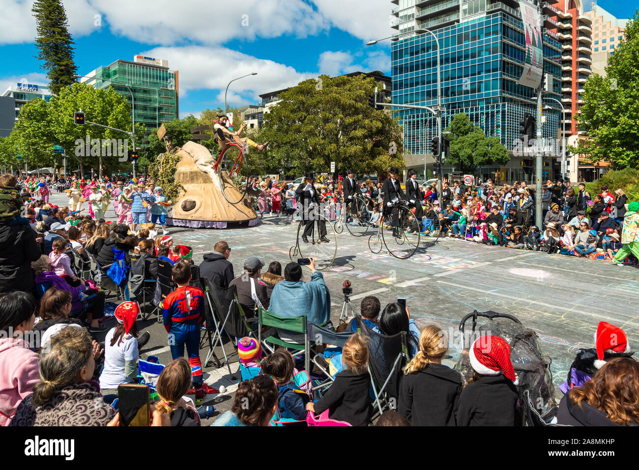 Happy people in adelaide australia hi-res stock photography and images ...