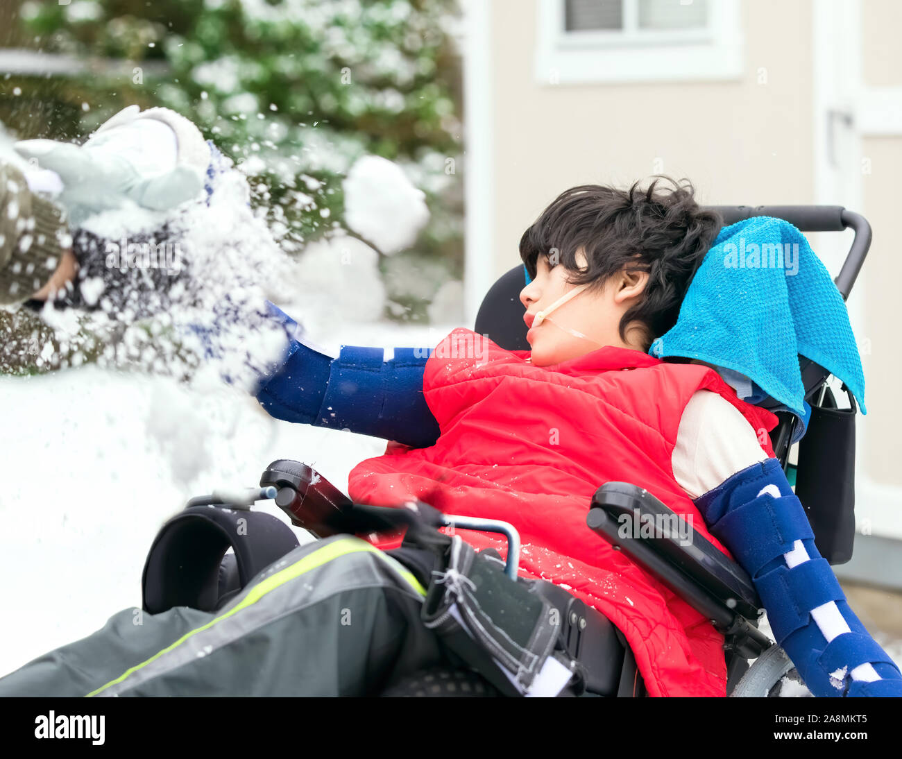Disabled boy hi-res stock photography and images - Alamy