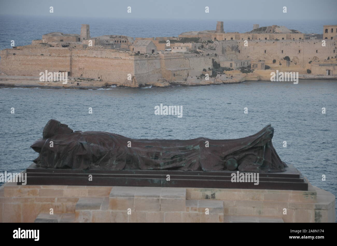 War Memorial, Valletta Stock Photo - Alamy