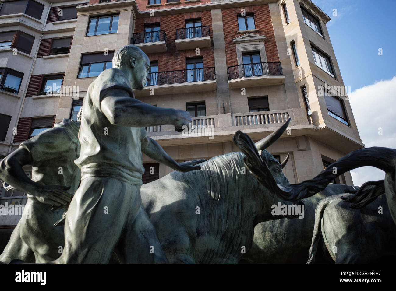 EL ENCIERRO SCULPTURE - BULLS RUNNING STATUE IN PAMPLONA - BULLS RUN ...