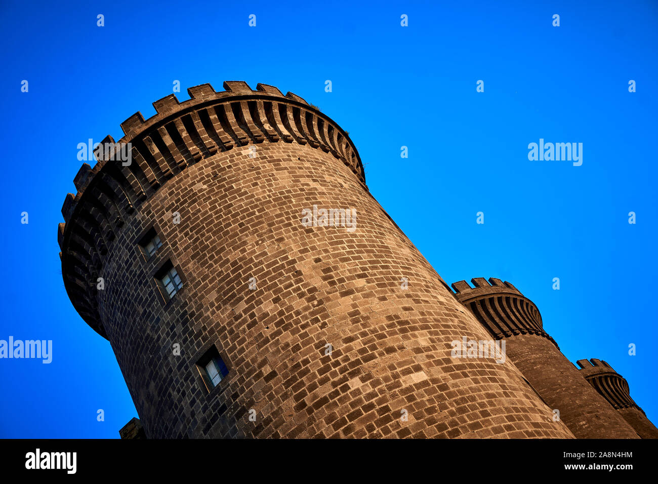 Medieval italian architecture hi-res stock photography and images - Alamy