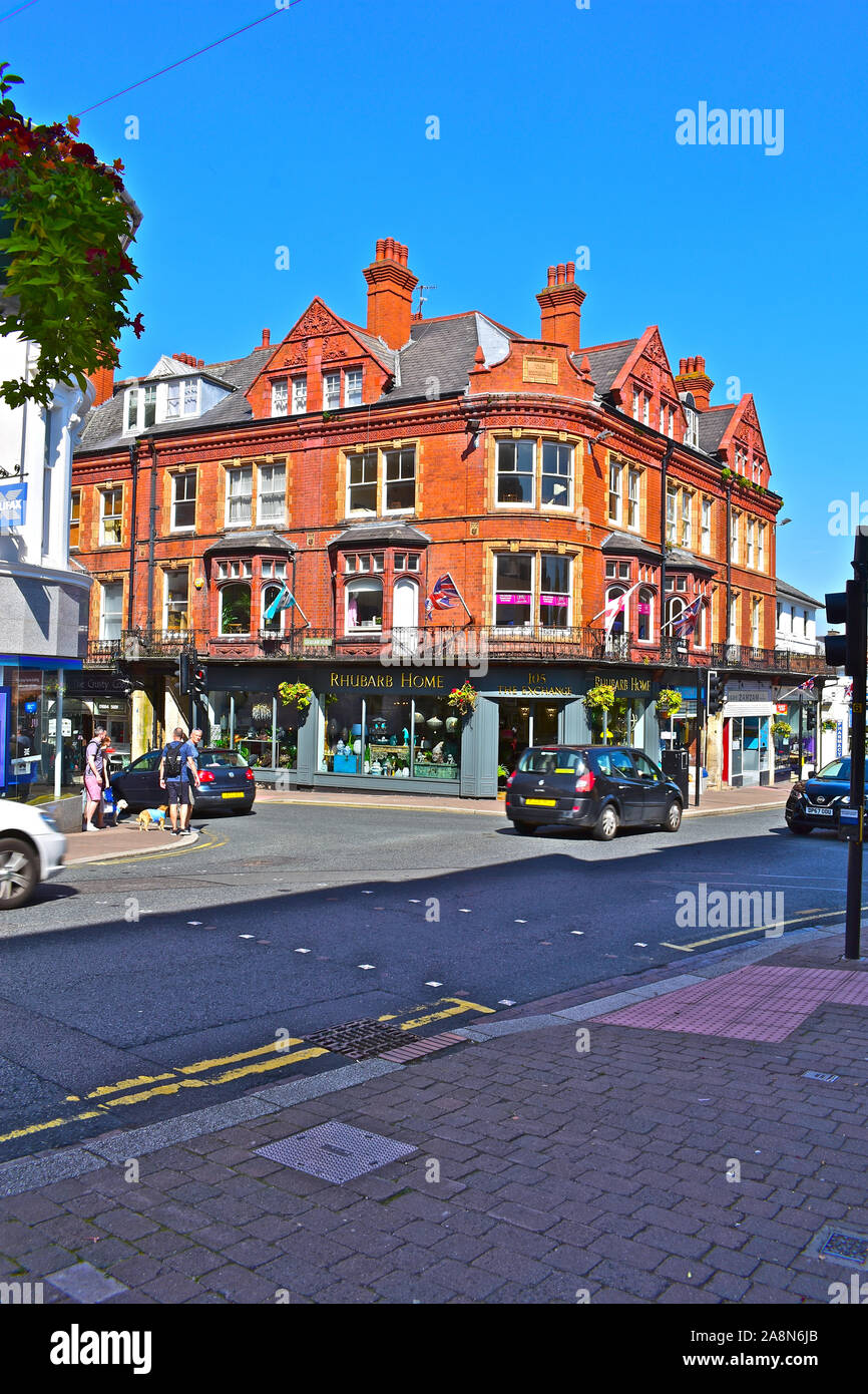 Malvern Town Centre High Resolution Stock Photography and Images - Alamy