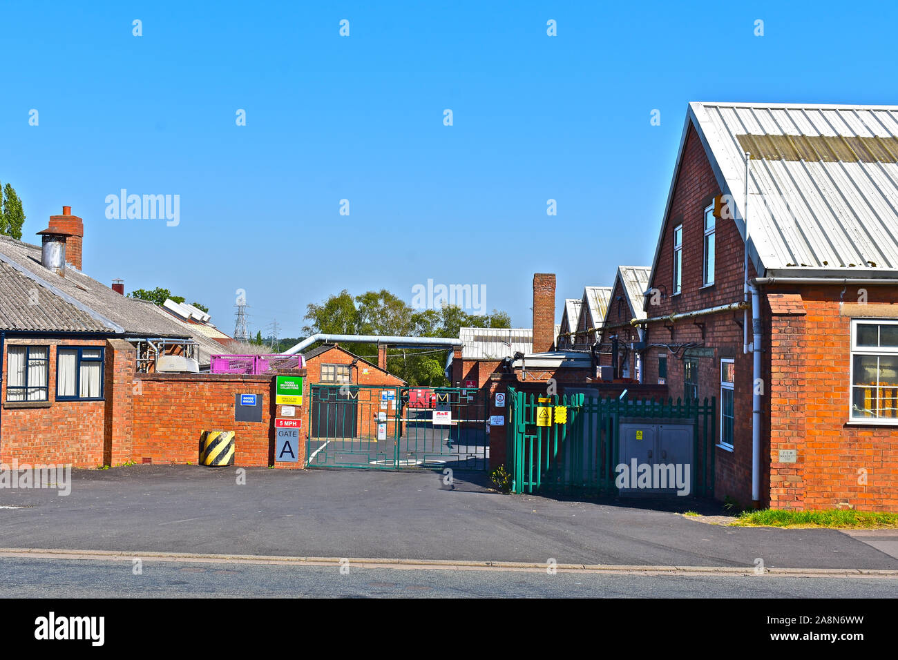 Morgan motor company factory hi-res stock photography and images - Alamy