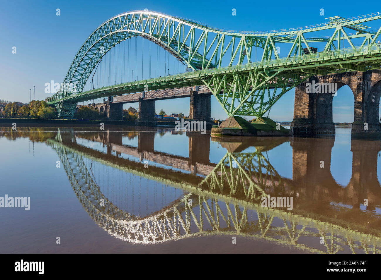 Queensway hi-res stock photography and images - Alamy