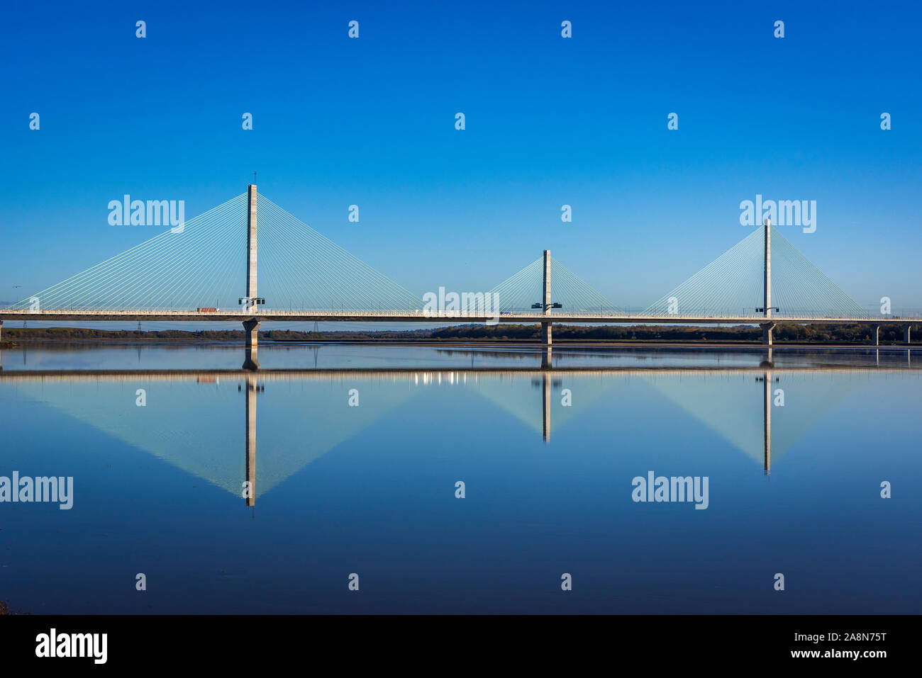 Gateway bridge hi-res stock photography and images - Alamy
