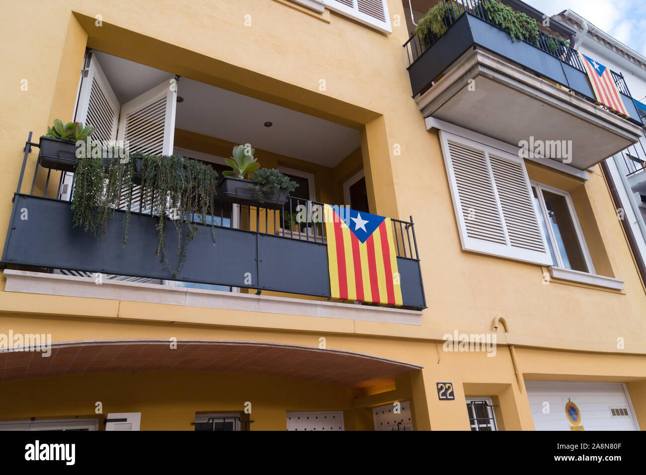 facades and houses in cataluna, spain, decorated with independence ...