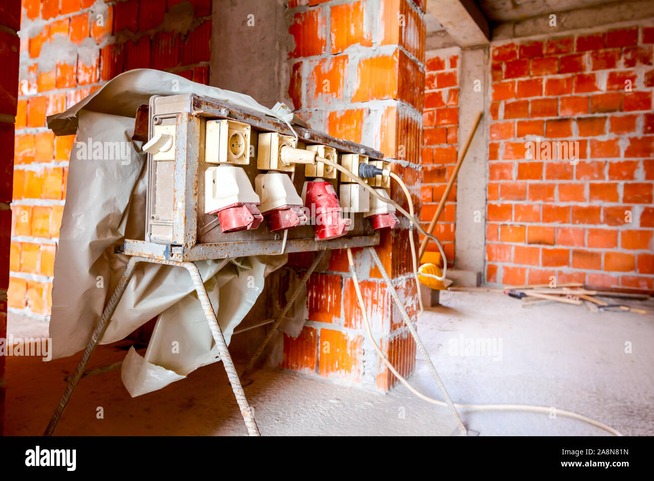 Distribution panel with Industrial multiphase power plugs and sockets ...