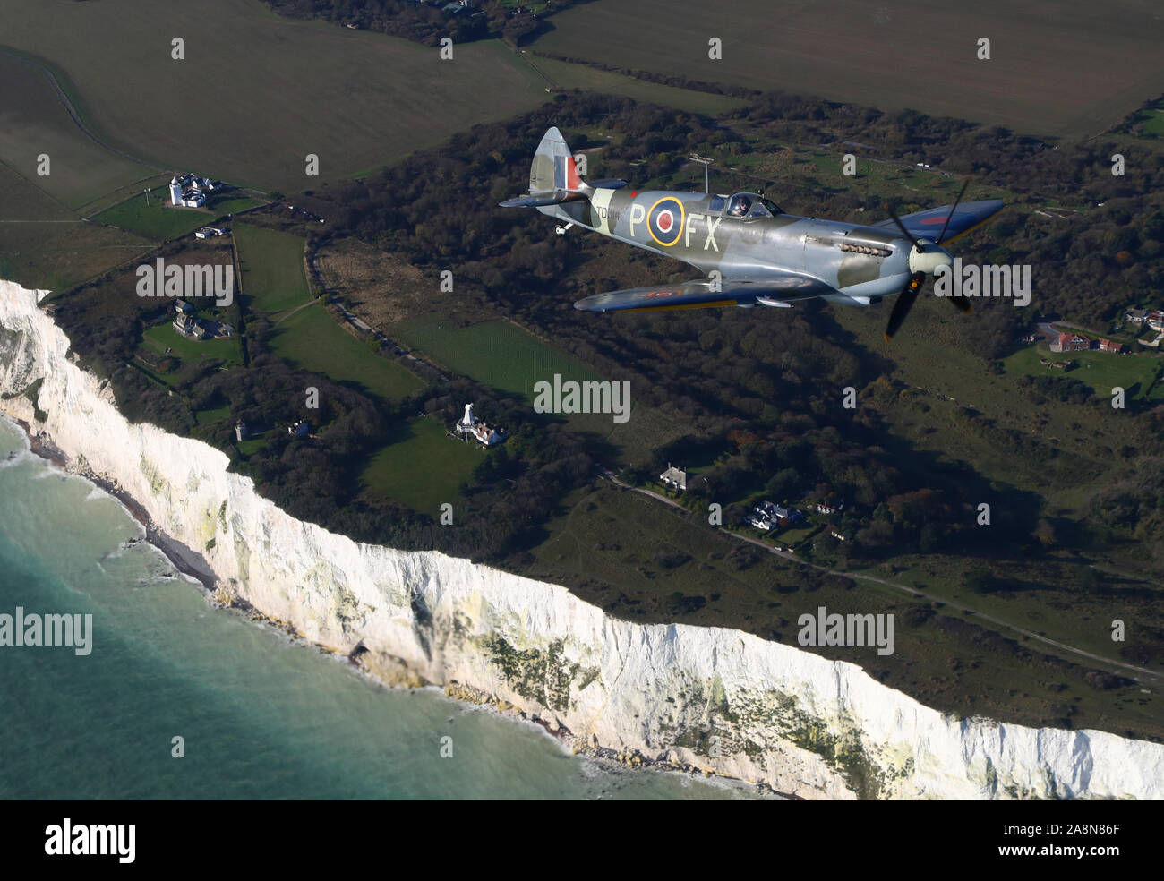 Dover cliffs spitfire hi-res stock photography and images - Alamy