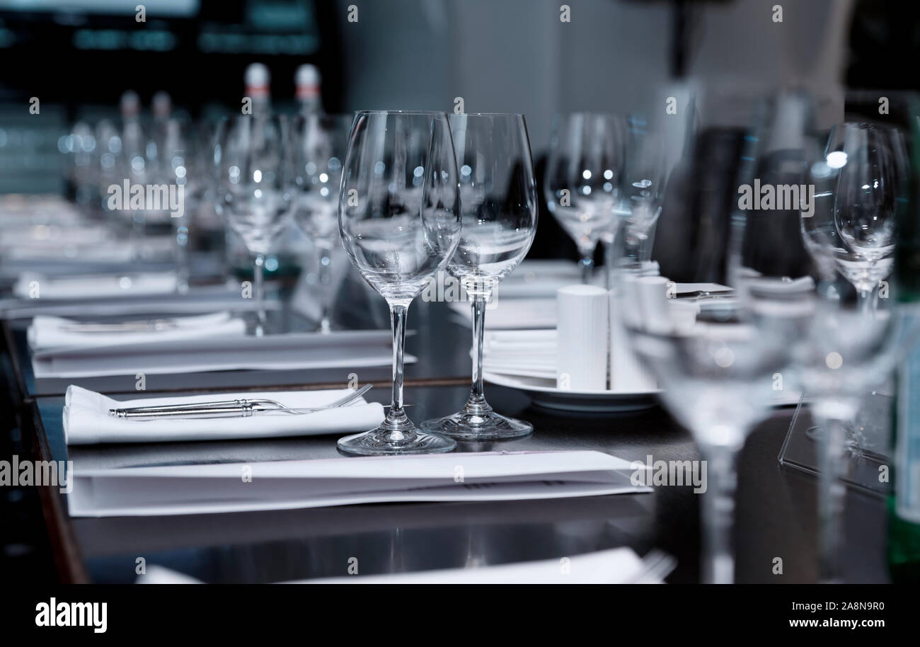 Official dinner hi-res stock photography and images - Alamy