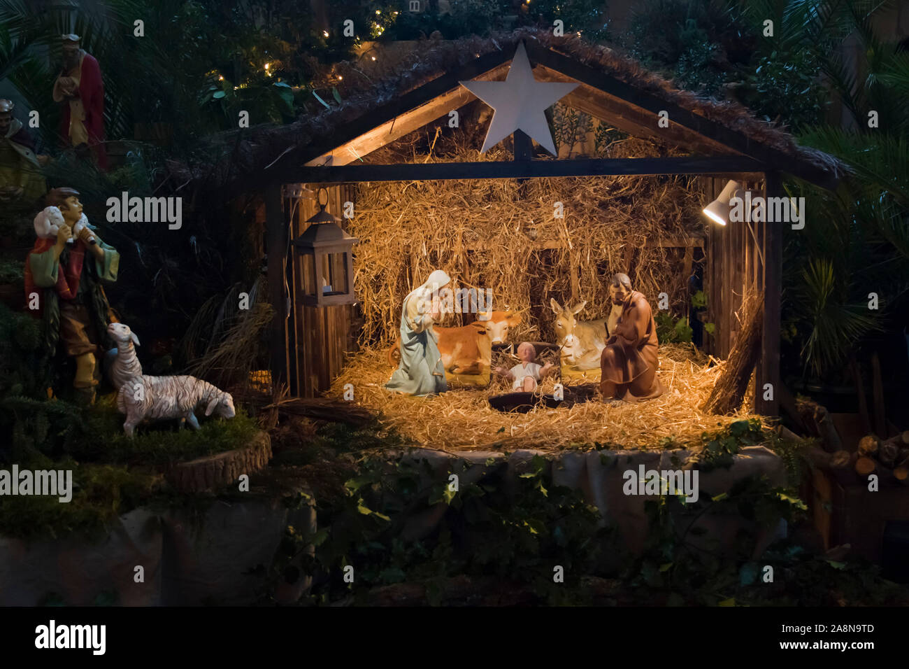 Christmas creche with Joseph Mary and Jesus Stock Photo - Alamy