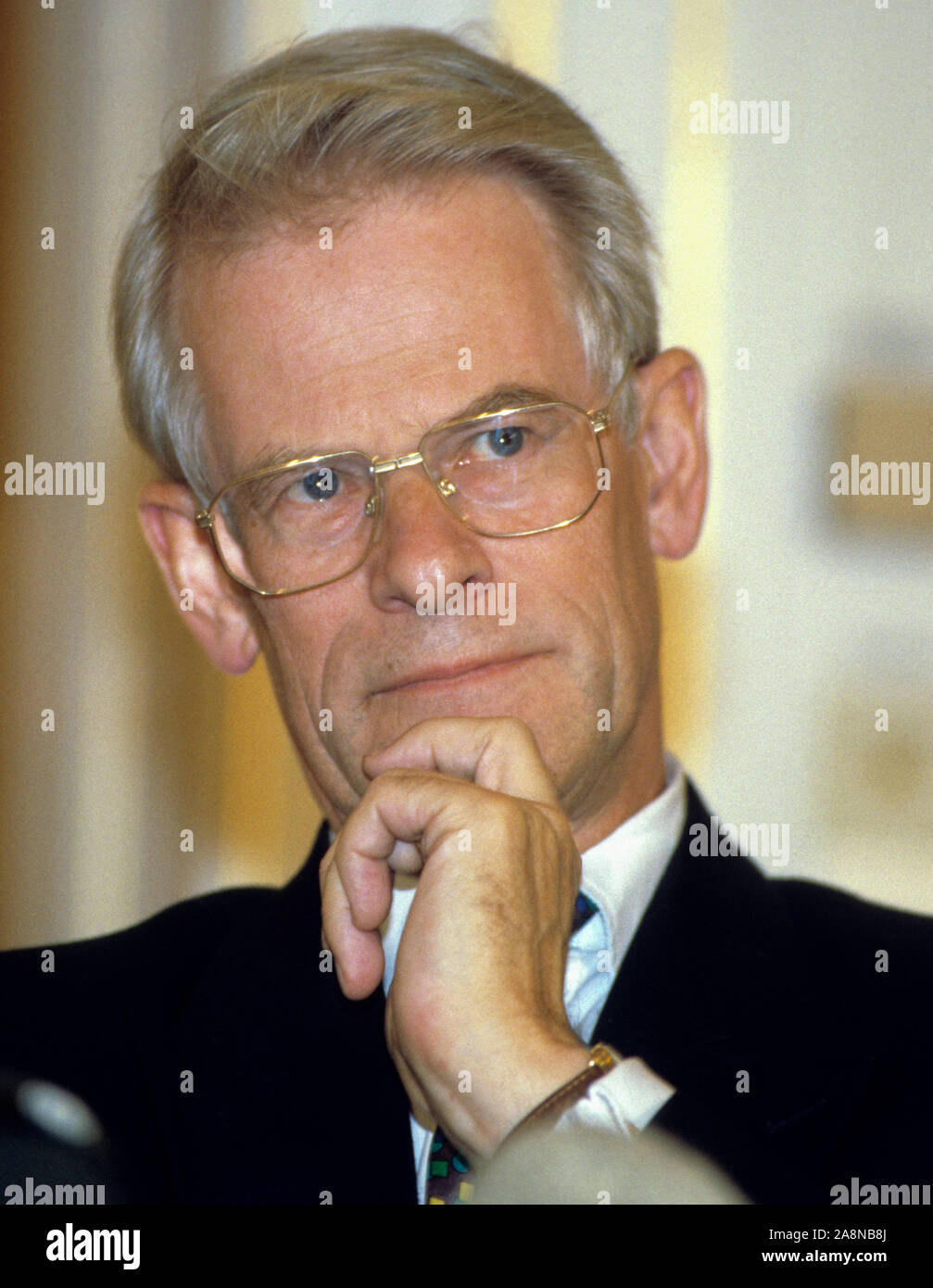 Ingvar carlsson prime minister party hi-res stock photography and ...
