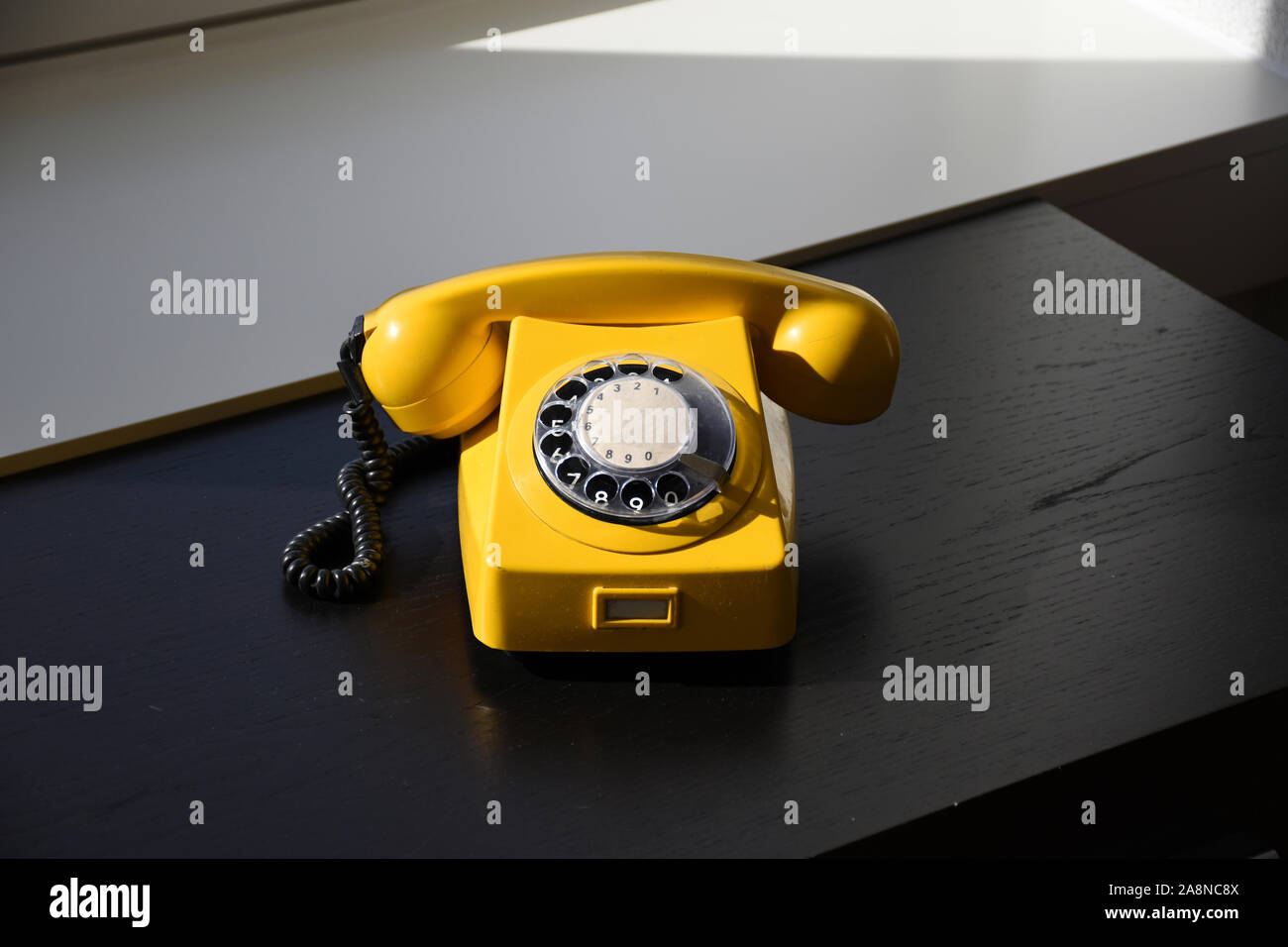 Rotary table hi-res stock photography and images - Alamy