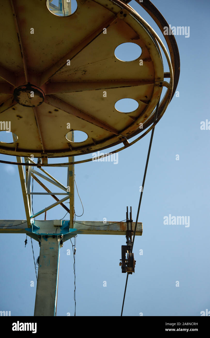 Winch mechanism hi-res stock photography and images - Alamy