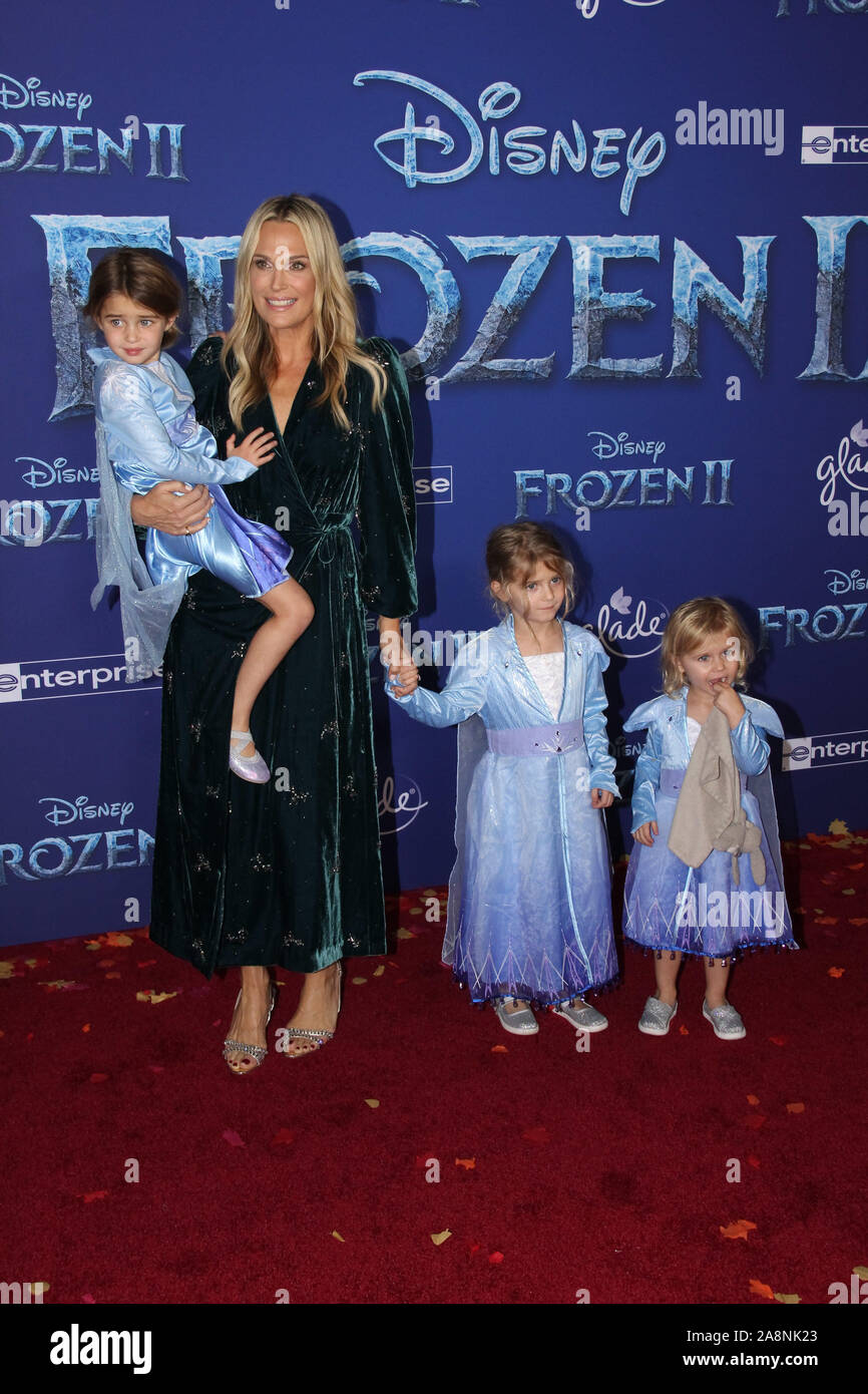 Molly Sims and children at Disney's World Premiere of "Frozen II". Held ...
