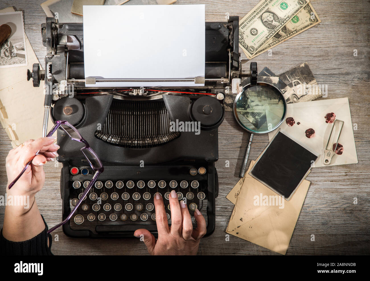 Typewriter accessories hi-res stock photography and images - Alamy