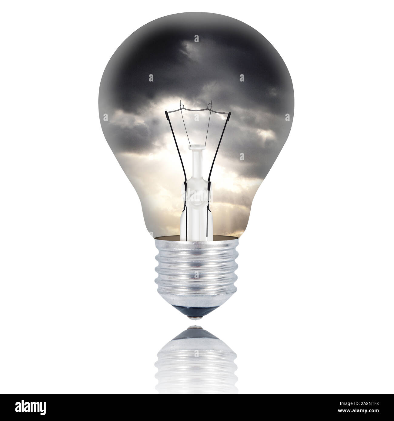 Light bulb and storm hi-res stock photography and images - Alamy