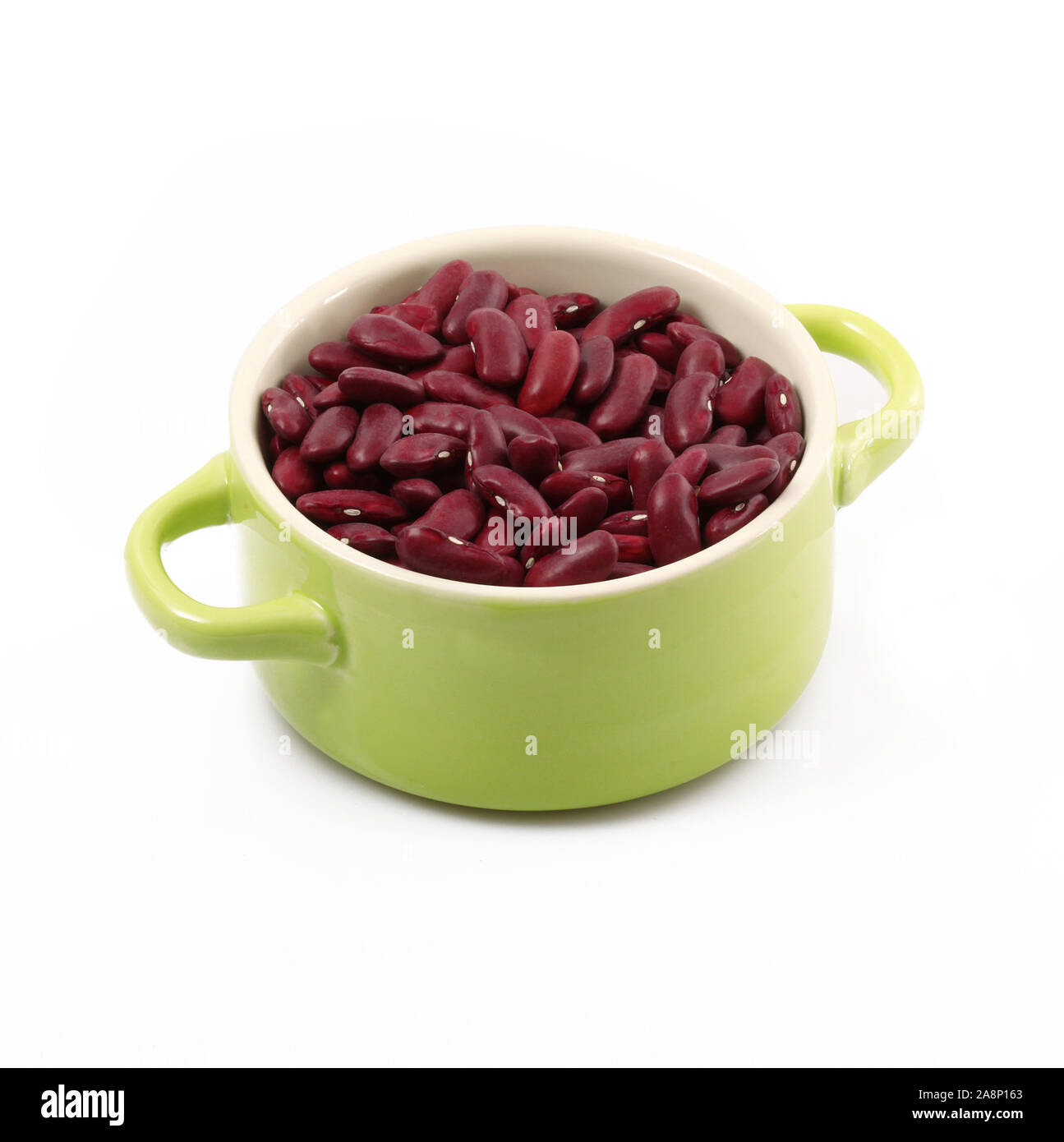 dry red beans on white background Stock Photo - Alamy