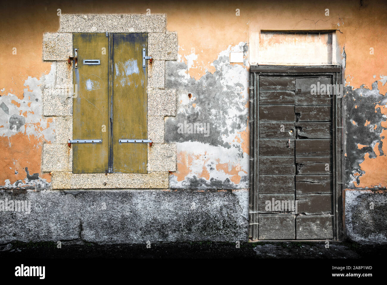 old typical vintage wooden door and window Stock Photo - Alamy