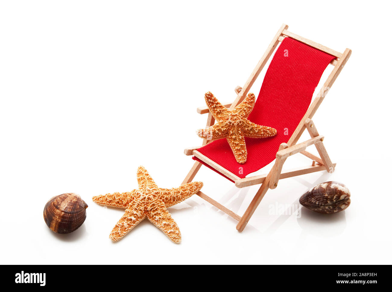 Starfish on white hi-res stock photography and images - Alamy