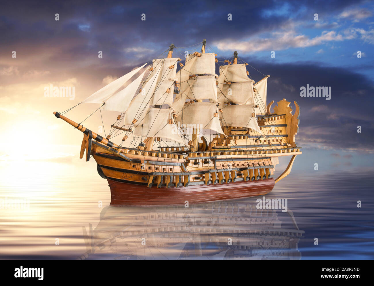 Model Galleon Boat Stock Photos & Model Galleon Boat Stock Images - Alamy
