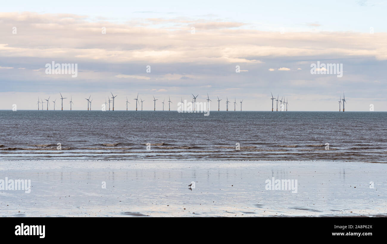 The Lynn and Inner Dowsing Wind Farms, seen from Skegness, Lincolnshire ...