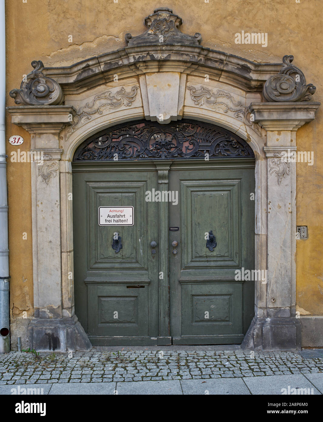 Baroque door hi-res stock photography and images - Alamy