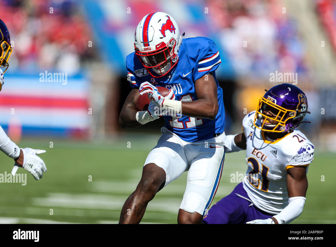 Dallas, Texas, USA. 9th Nov, 2019. Southern Methodist Mustangs wide ...