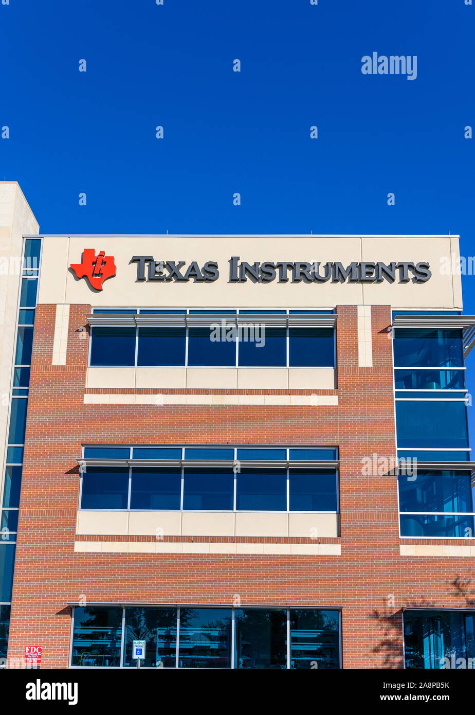 American Manufacturing 2019 High Resolution Stock Photography and ...