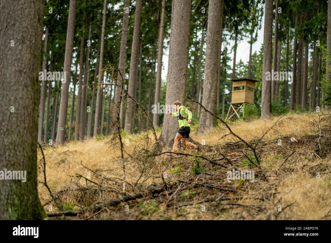 Barefoot trail runner hi-res stock photography and images - Alamy