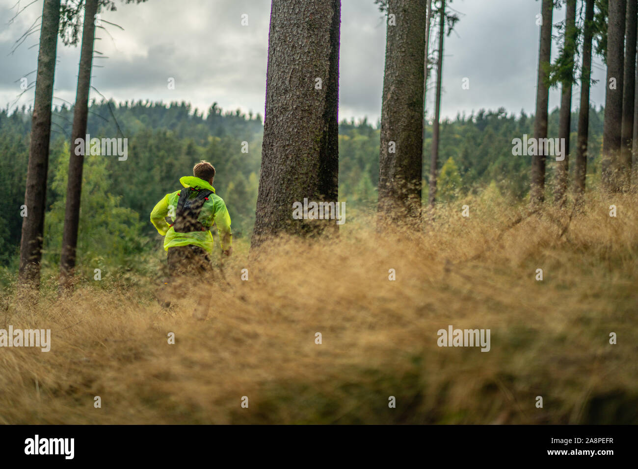 Cross country barefoot hi-res stock photography and images - Alamy