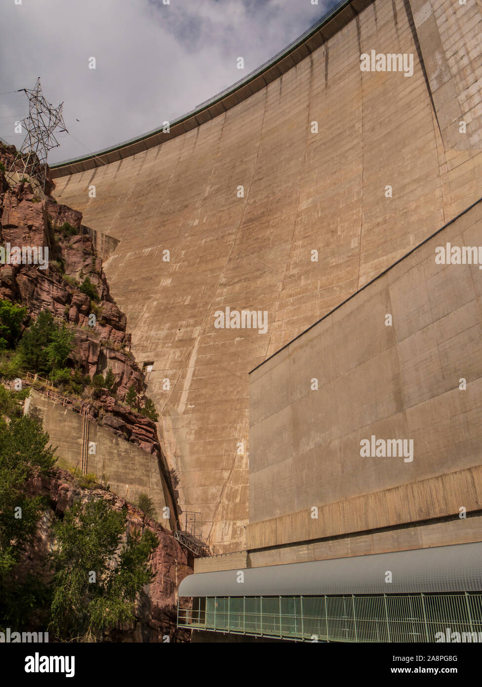 Wall of the dam from base level, Flaming Gorge Dam, Flaming Gorge ...