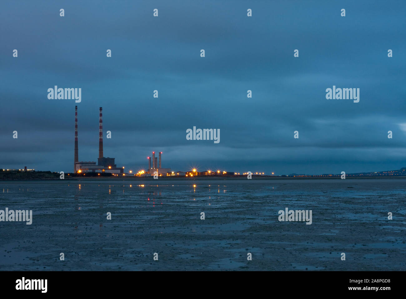 Poolbeg twin Chimneys / Stacks, evening, low tide Sandymount strand ...