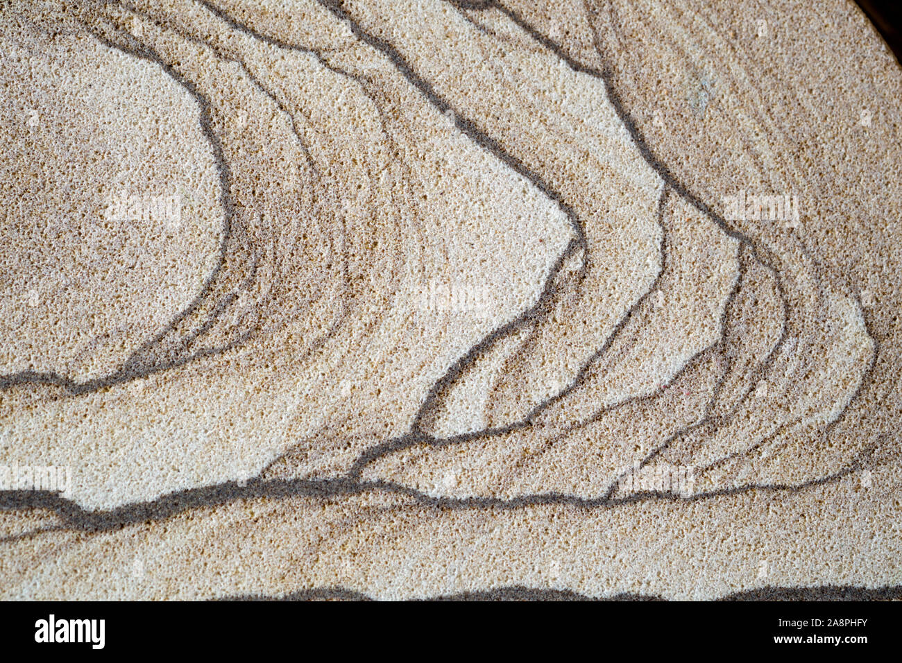 Horizontal layers of sandstone hi-res stock photography and images - Alamy
