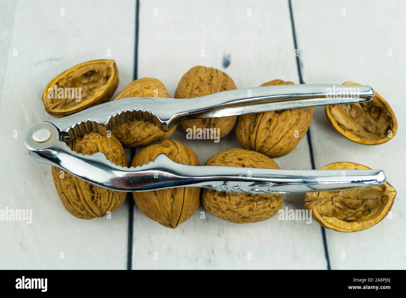 Crushed walnut kernels hi-res stock photography and images - Alamy