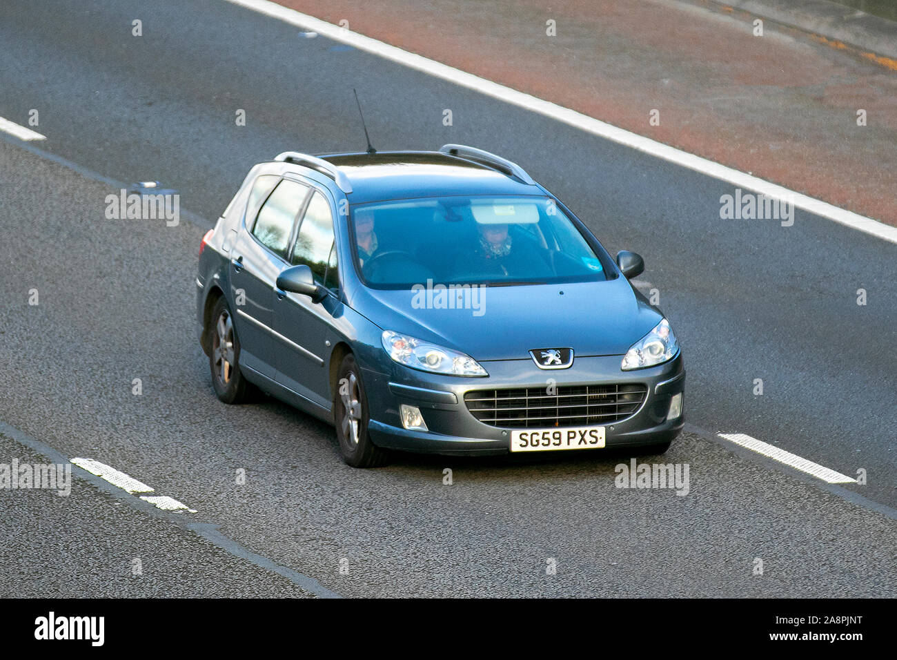 2009 Peugeot 407 Sport SW HDI; UK Vehicular traffic, transport, modern ...