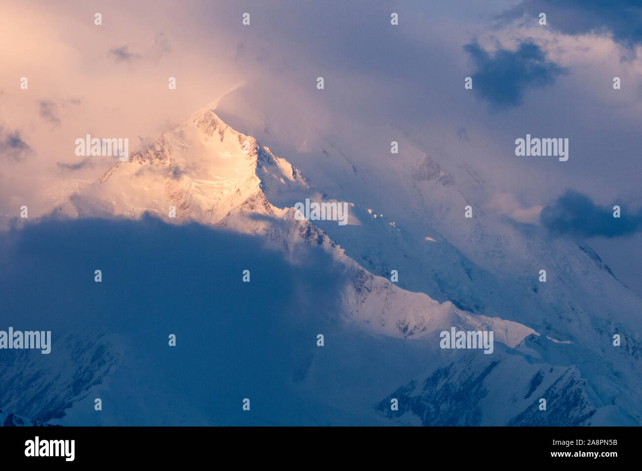 Spur ridge in breaking storm hi-res stock photography and images - Alamy