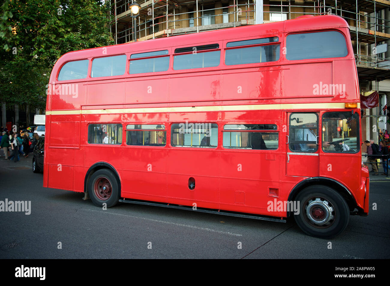 Old fashioned red london bus hi-res stock photography and images - Alamy