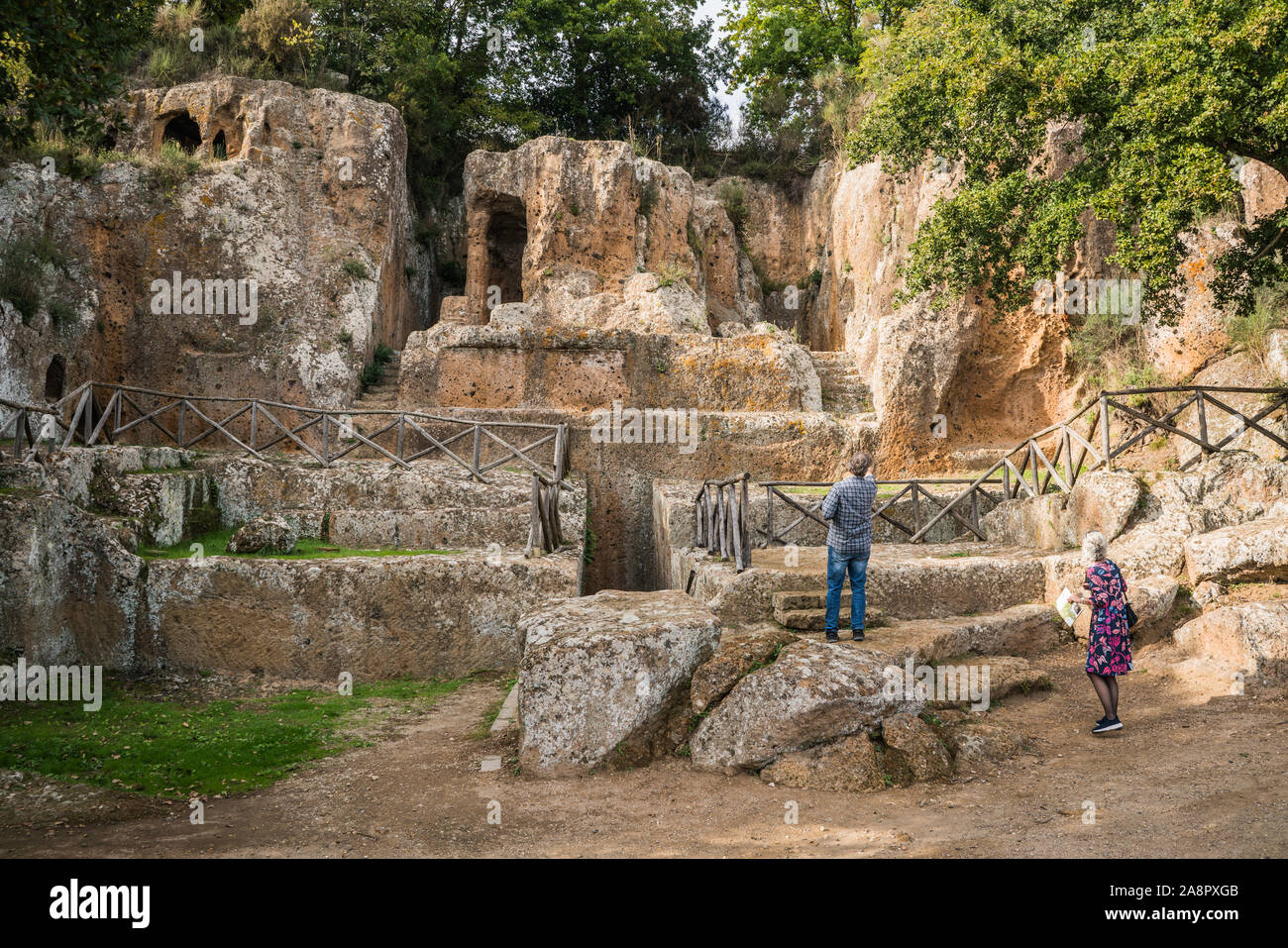 Sovana people hi-res stock photography and images - Alamy