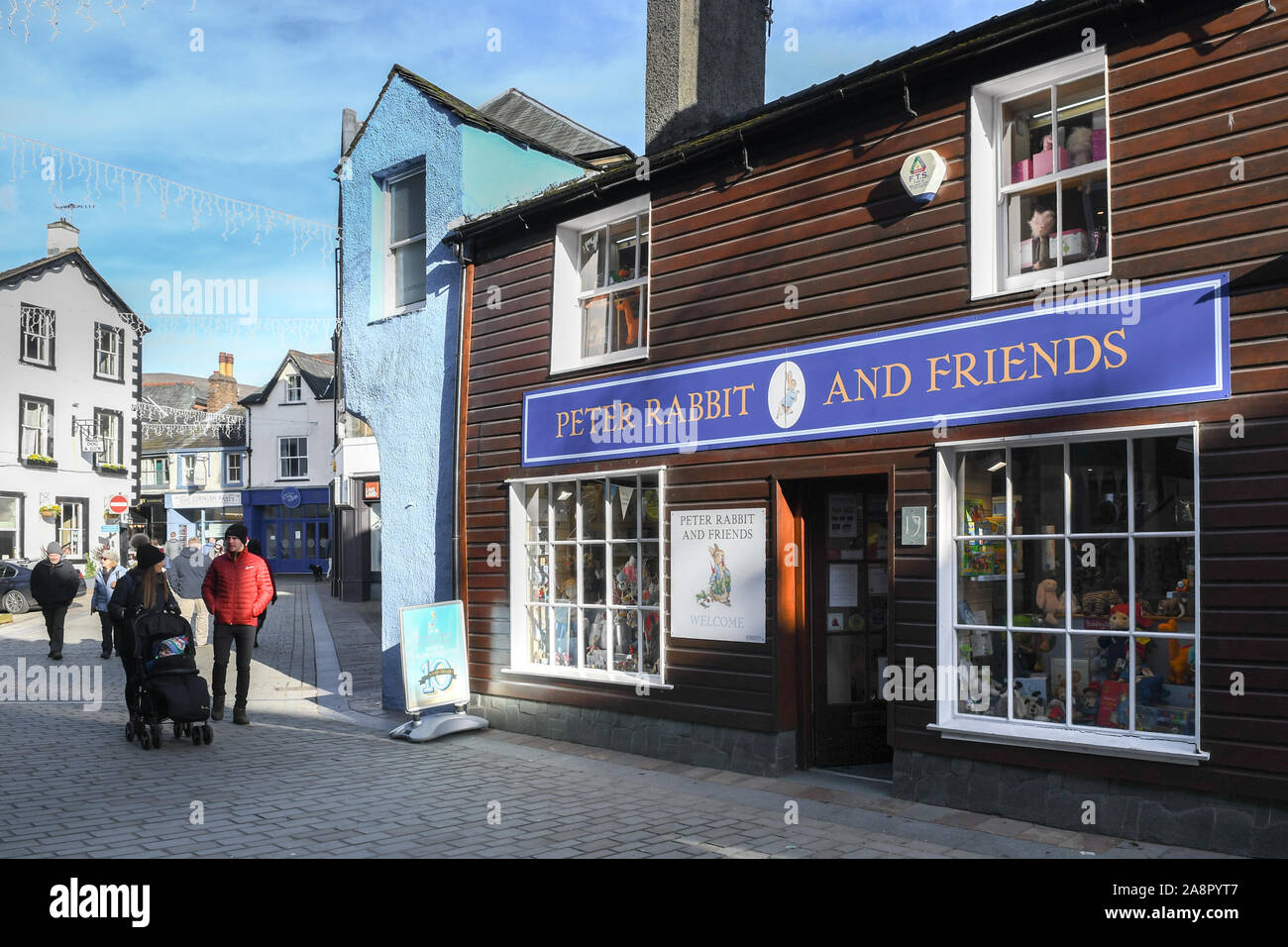 Peter rabbit hi-res stock photography and images - Alamy