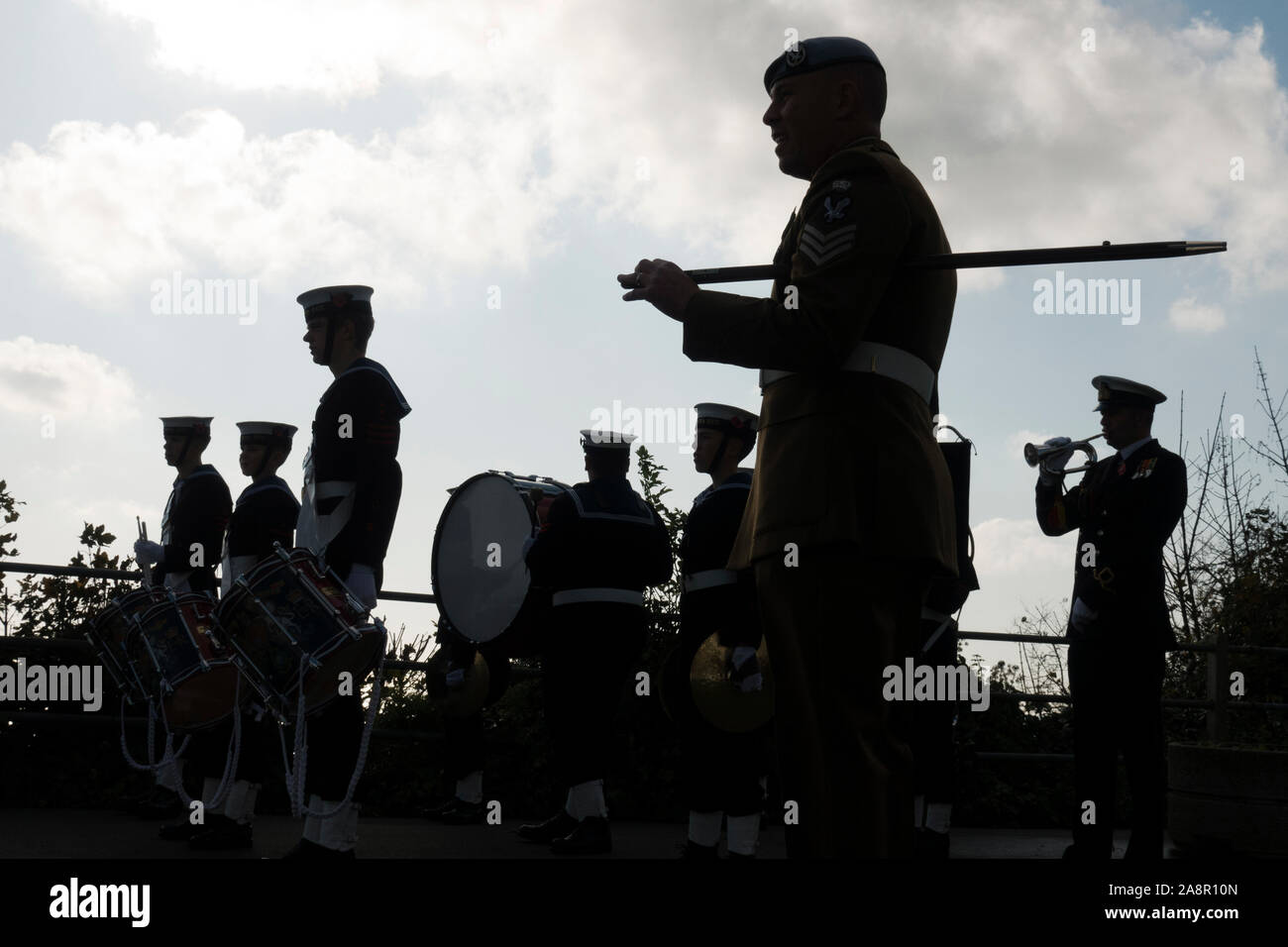 Silhouette of soldiers marching Stock Photo - Alamy