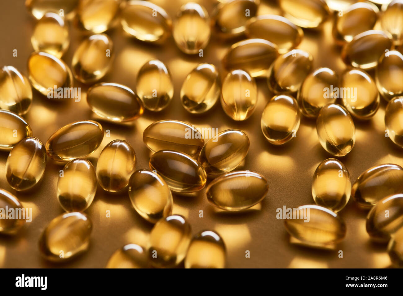 Shiny fish hi-res stock photography and images - Alamy