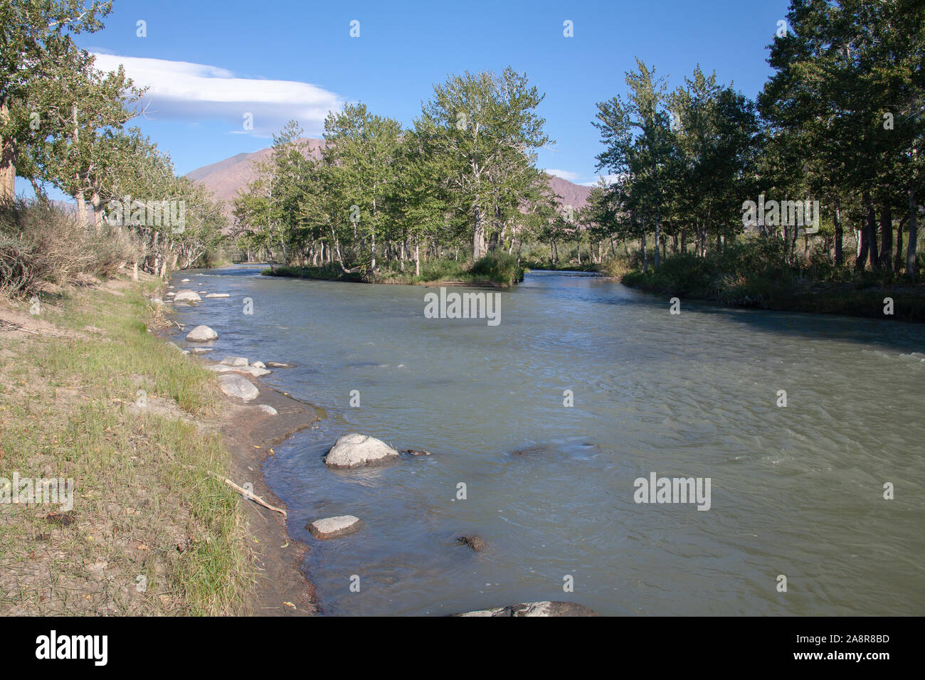 Landscapes of Mongolia, Hovd river Stock Photo - Alamy