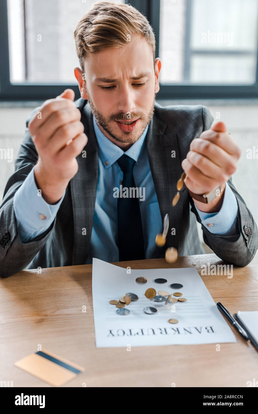 Coins throwing hi-res stock photography and images - Alamy