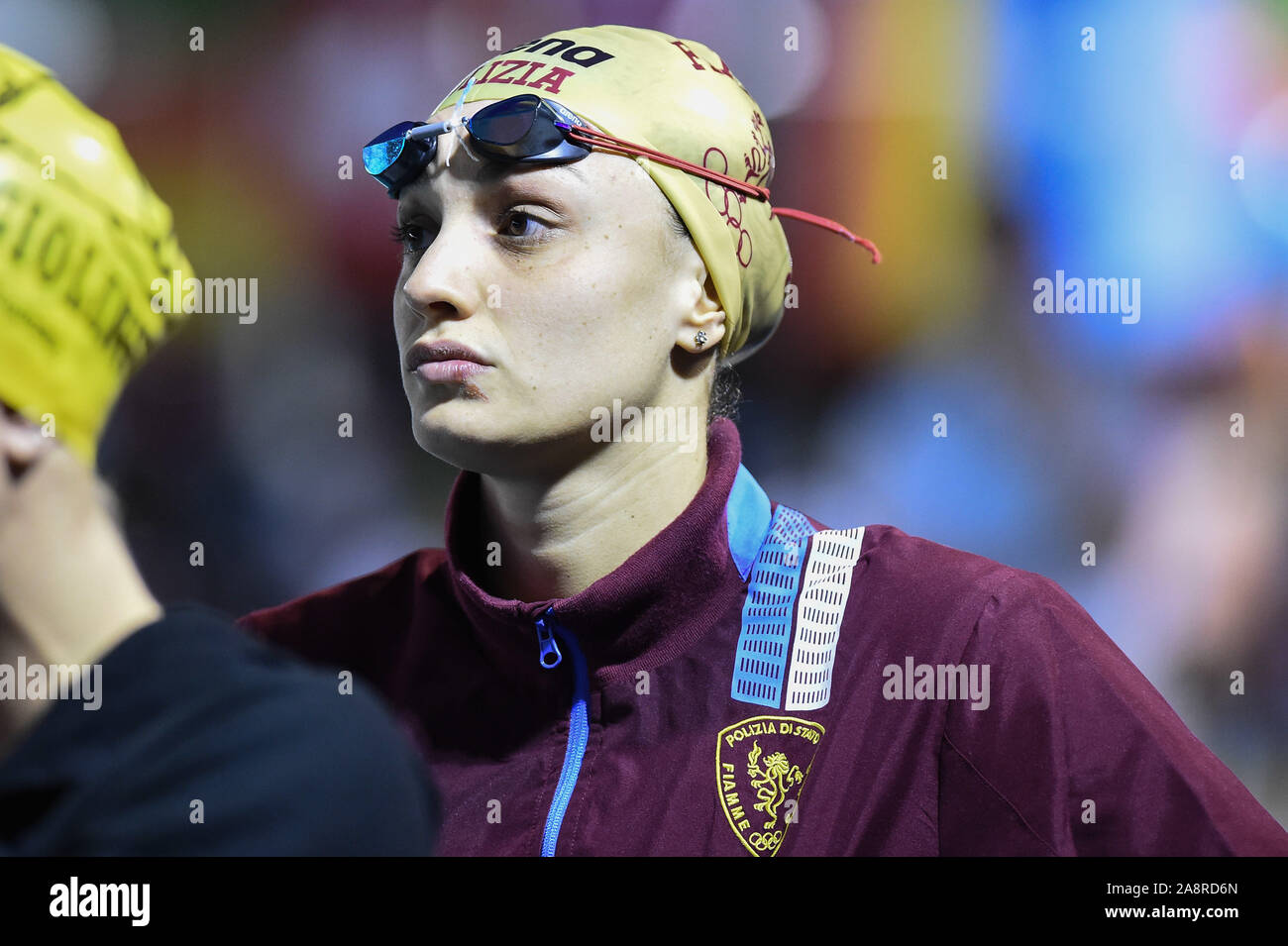 Ilaria scarcella fiamme oro hi-res stock photography and images - Alamy