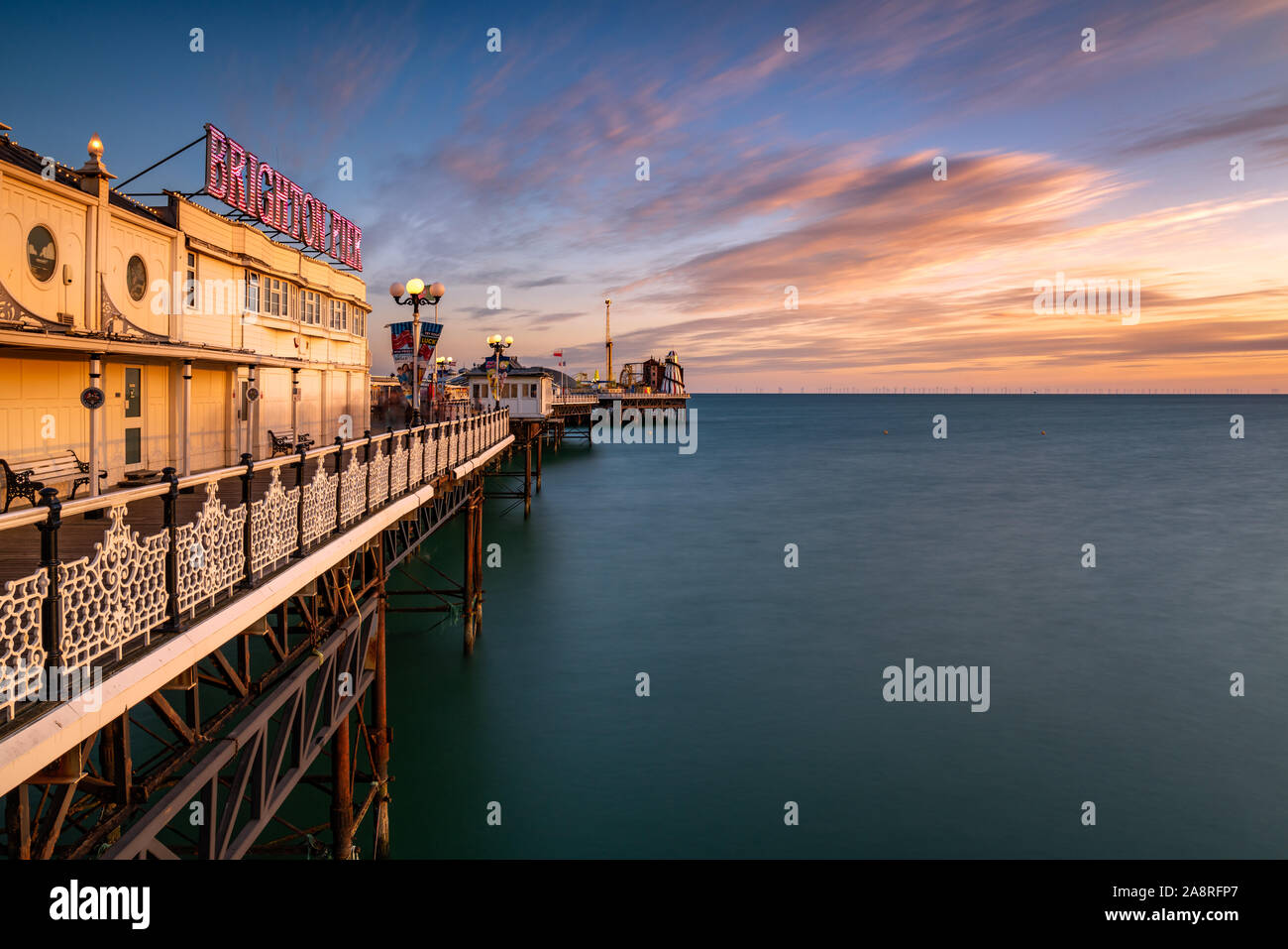 Brigton palace pier hi-res stock photography and images - Alamy