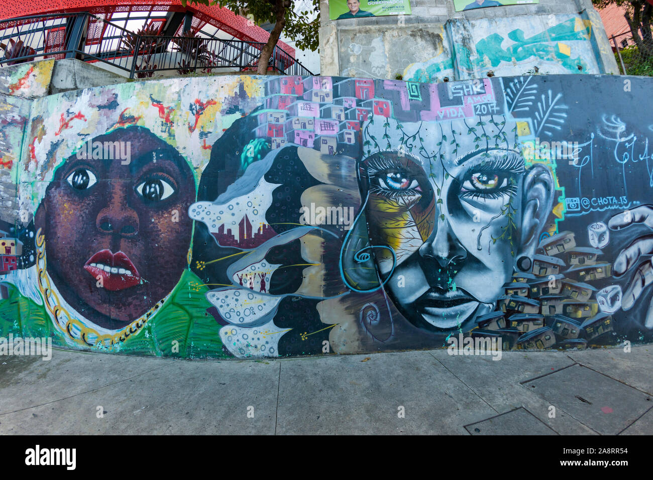 Graffiti in colombia hi-res stock photography and images - Alamy