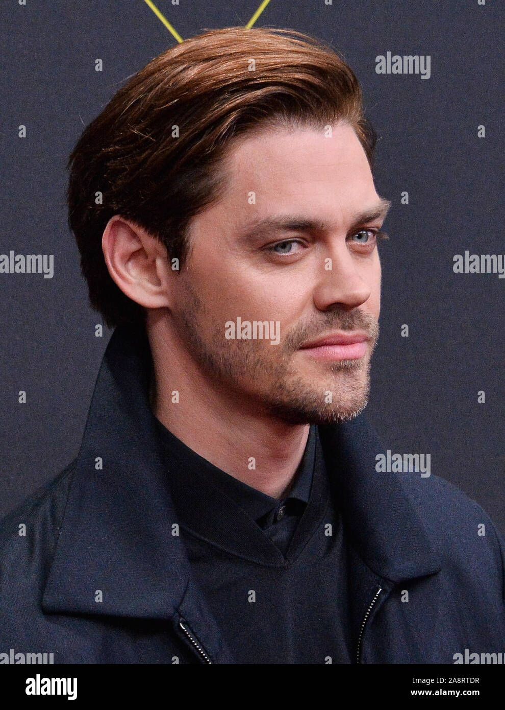 Santa Monica, USA. 10th Nov, 2019. Actor Tom Payne arrives for the 45th ...