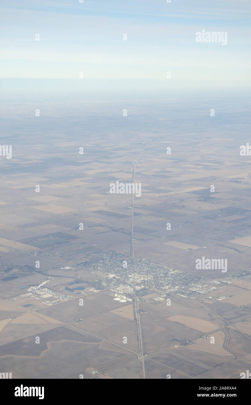 Aerial farmland midwest hi-res stock photography and images - Alamy