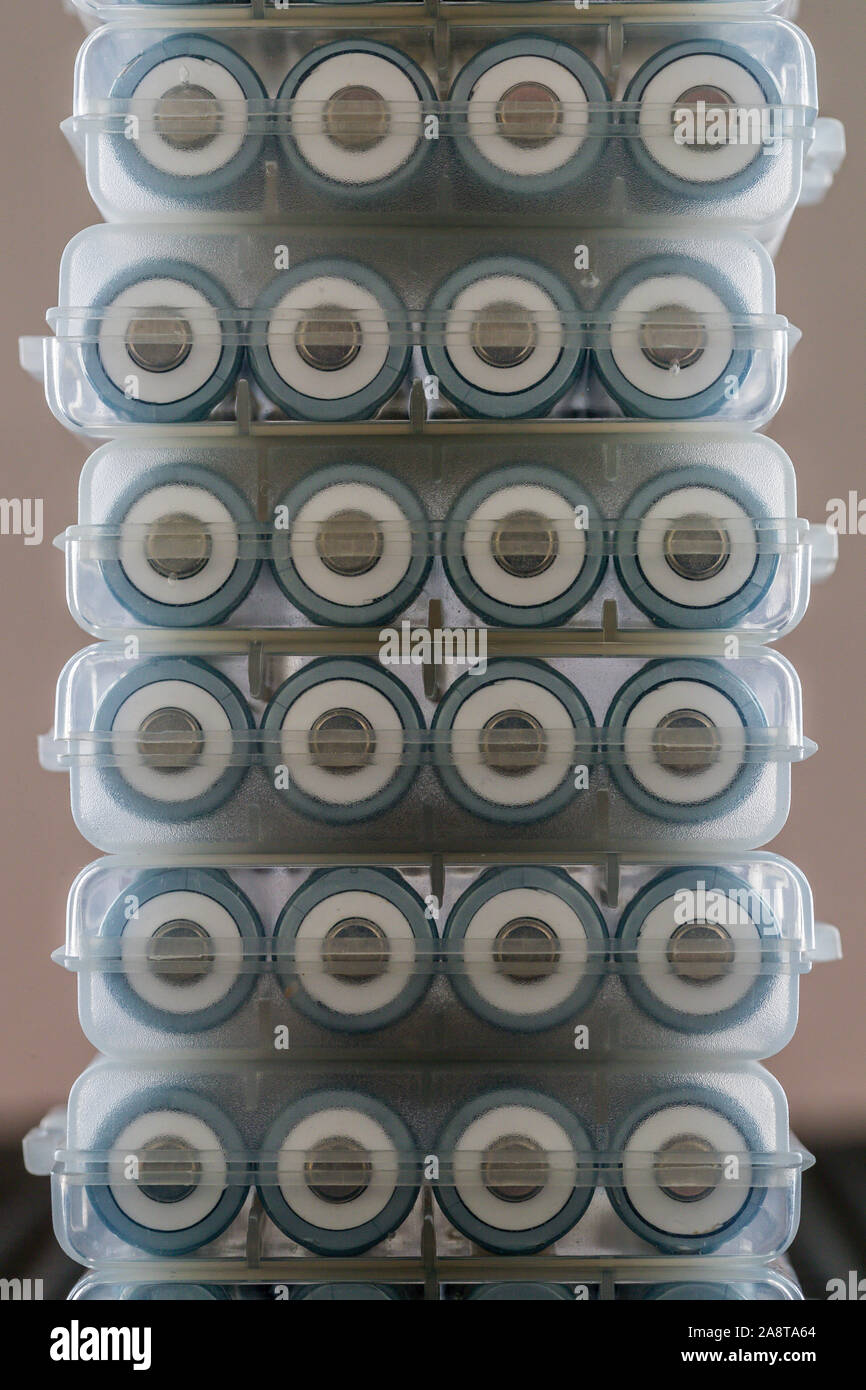 1 5v cell hi-res stock photography and images - Alamy